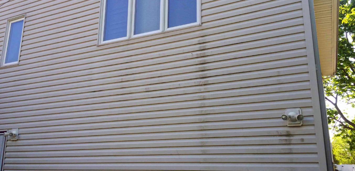Power washing siding in Colonia Nj – Flash Power Washing LLC